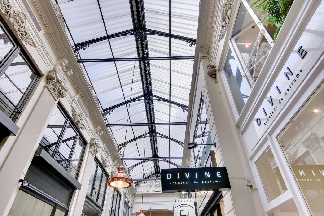 The filling - Divine